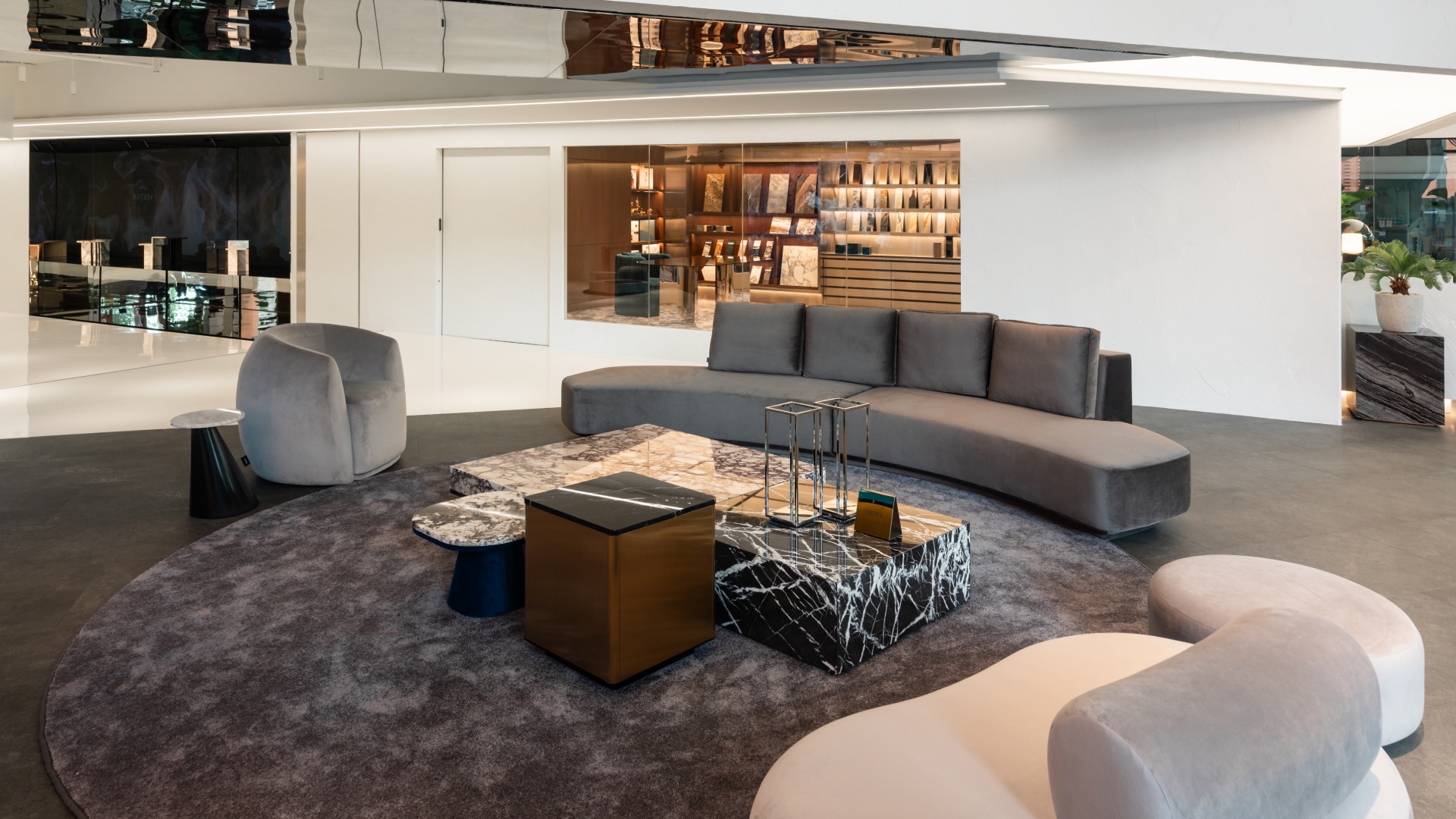 LIVING ROOM – VERTIER